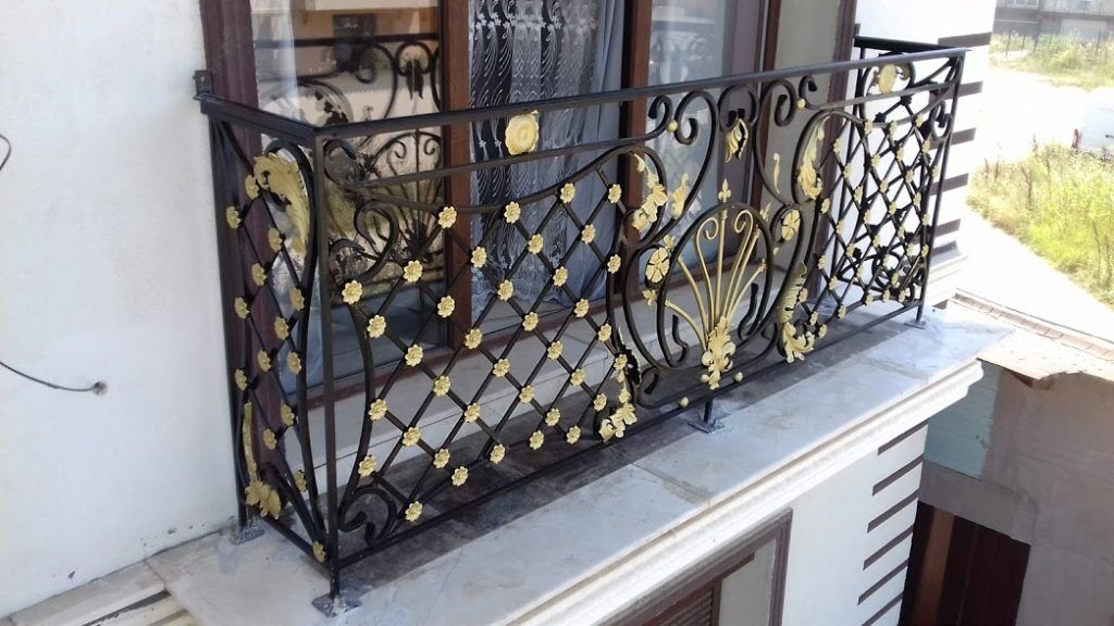 Balcoane din fier forjat – Eleganță și siguranță | StefiArt